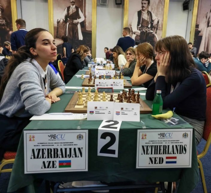 Eline Roebers: focus geheel op schaken - Schaken